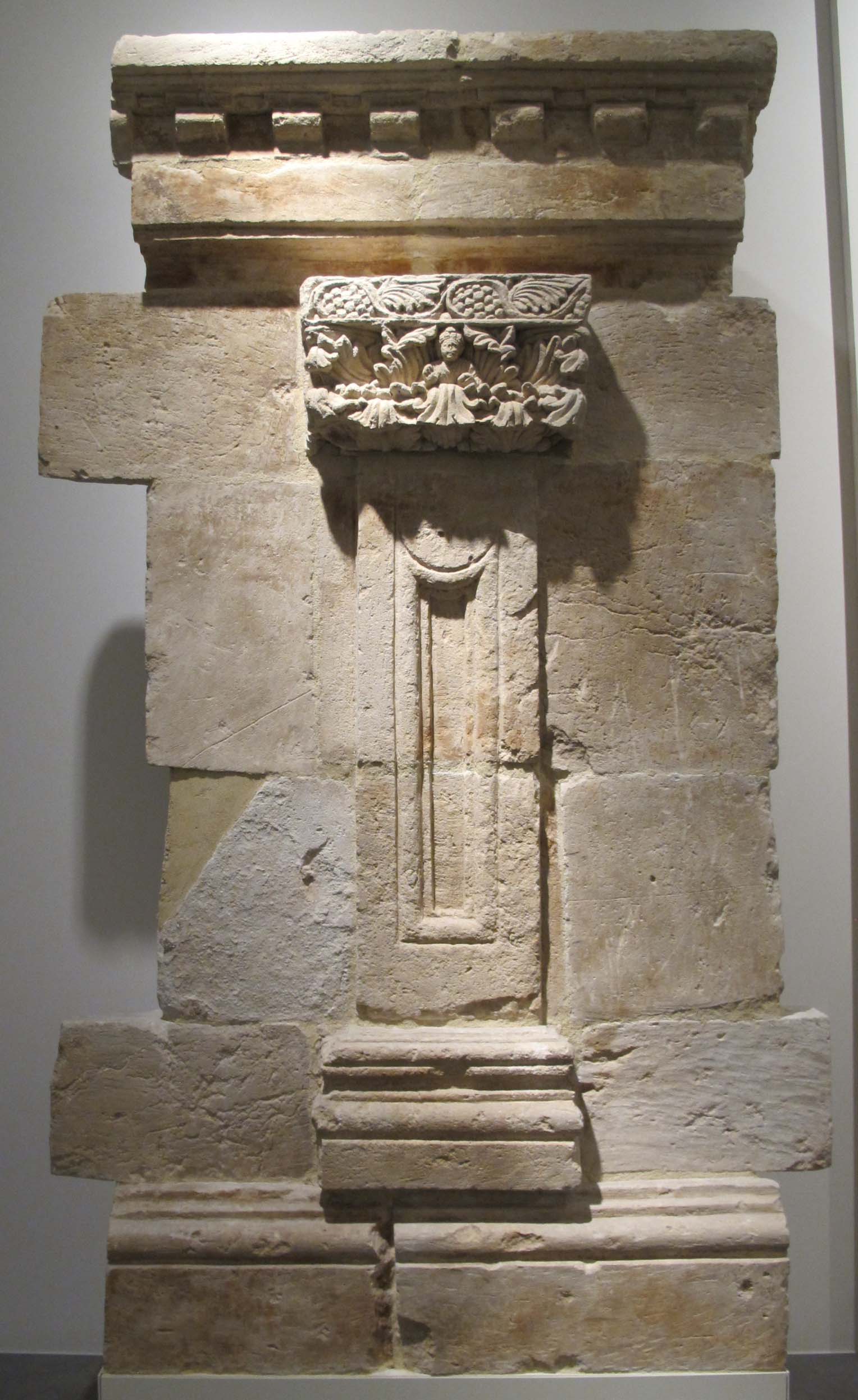 Surkh Kotal | Afghanistan | Archaeolist